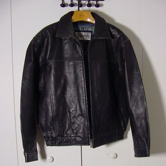 Wilsons Leather | Jackets & Coats | Vtg Wilsons Pelle Studios Black ...